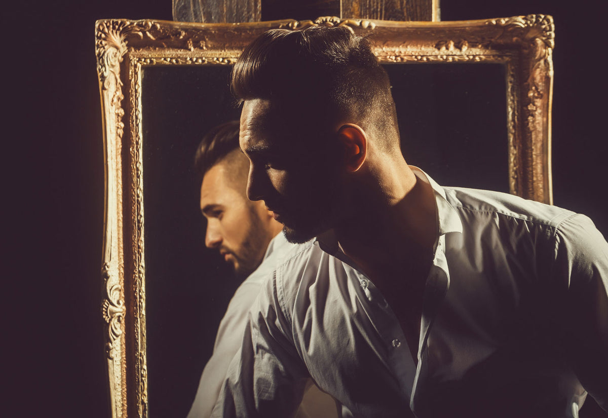 Masculine Perfume – Macho Man Or Scent of a Gent - Maison dOrient